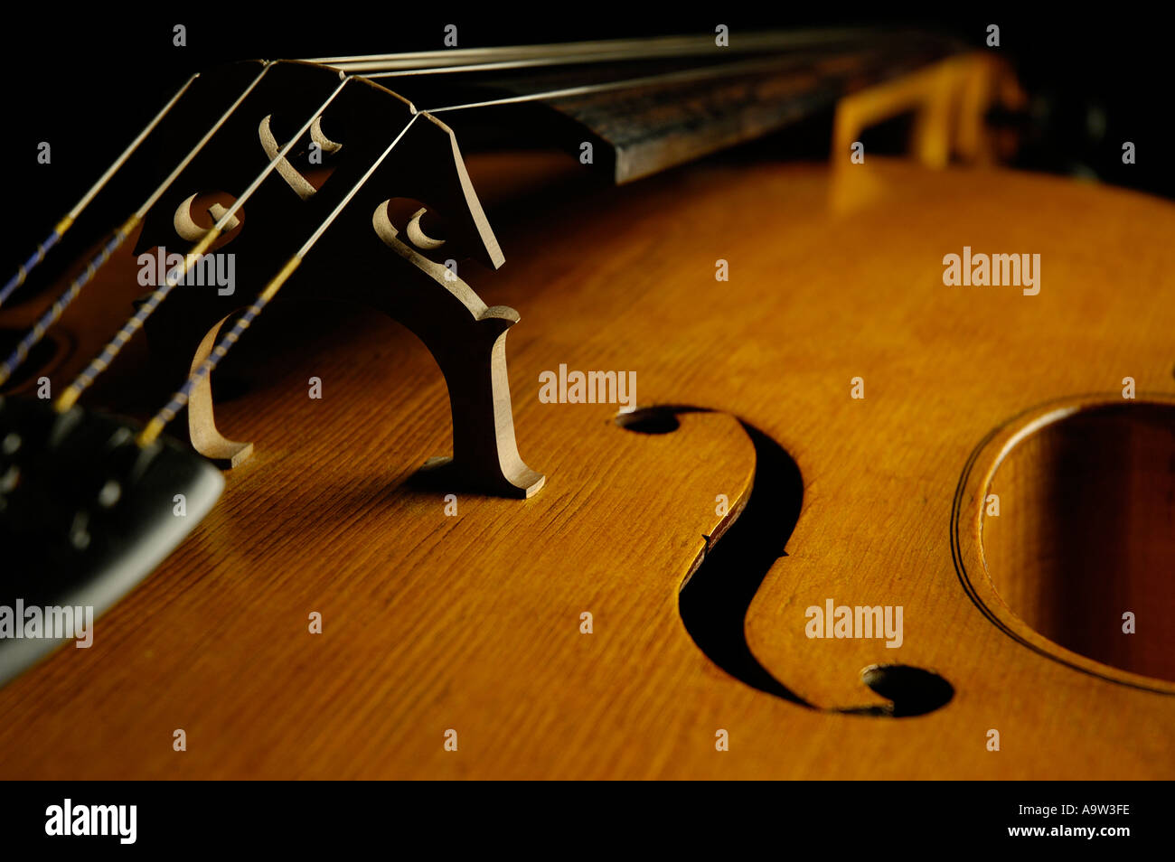 Cello close up hi-res stock photography and images - Alamy