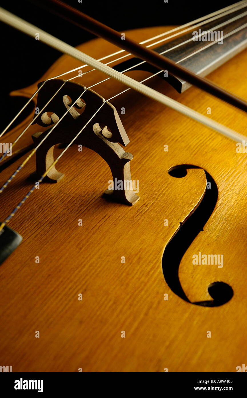 Bridge bow hi-res stock photography and images - Alamy