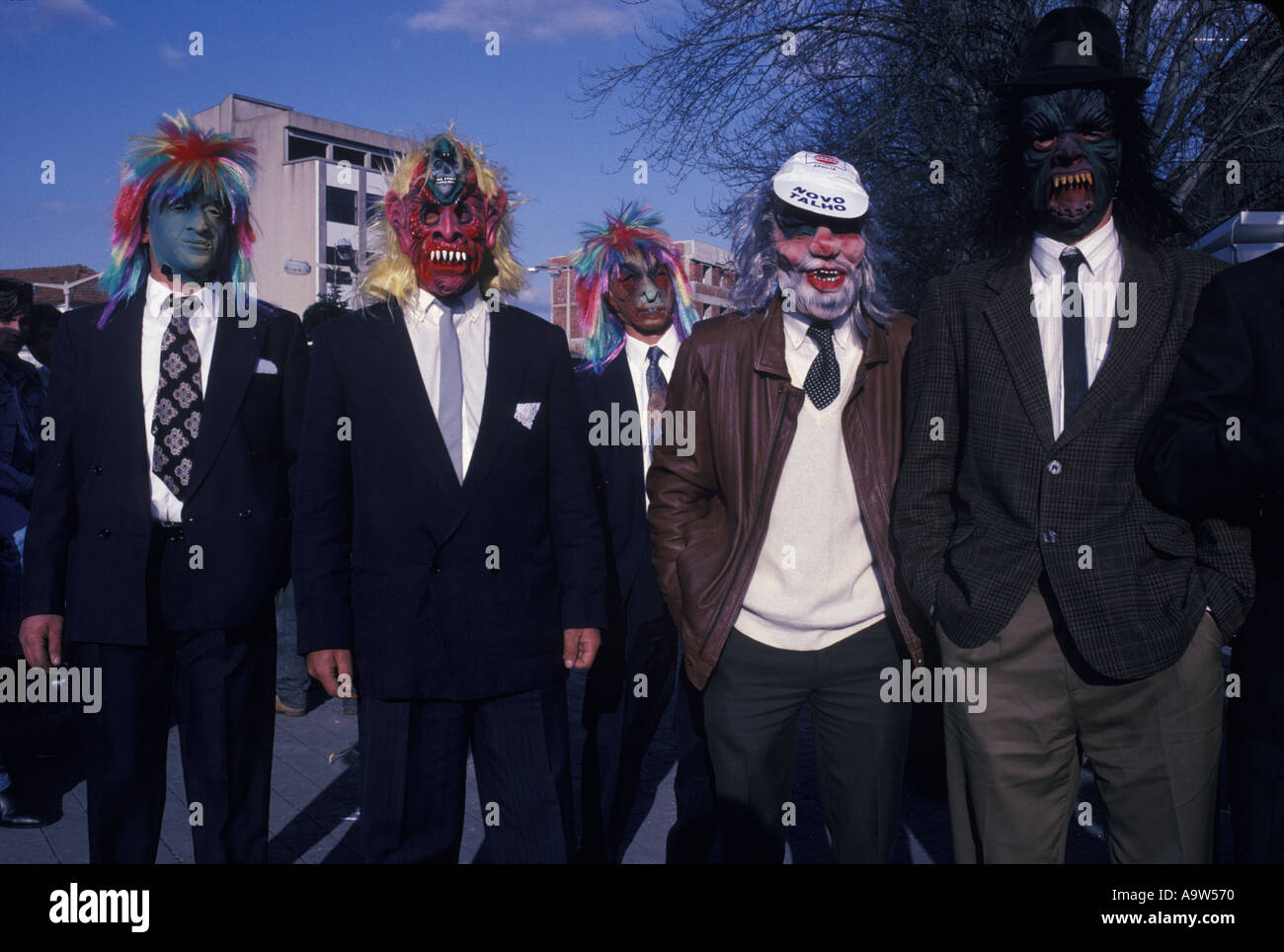 Five men in suits together hi-res stock photography and images - Alamy