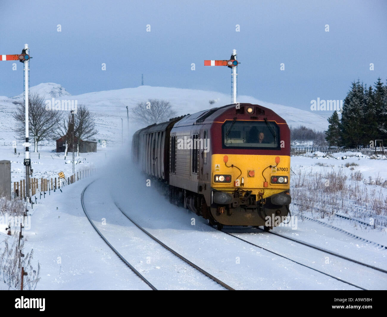 Parcels train hi-res stock photography and images - Alamy