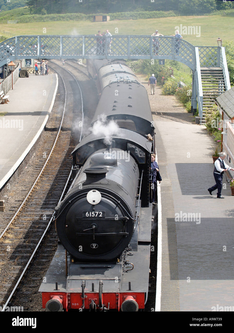 STEAM TRAIN OF THE NORTH NORFOLK RAILWAYS POPPY LINE ENTERING THE ...