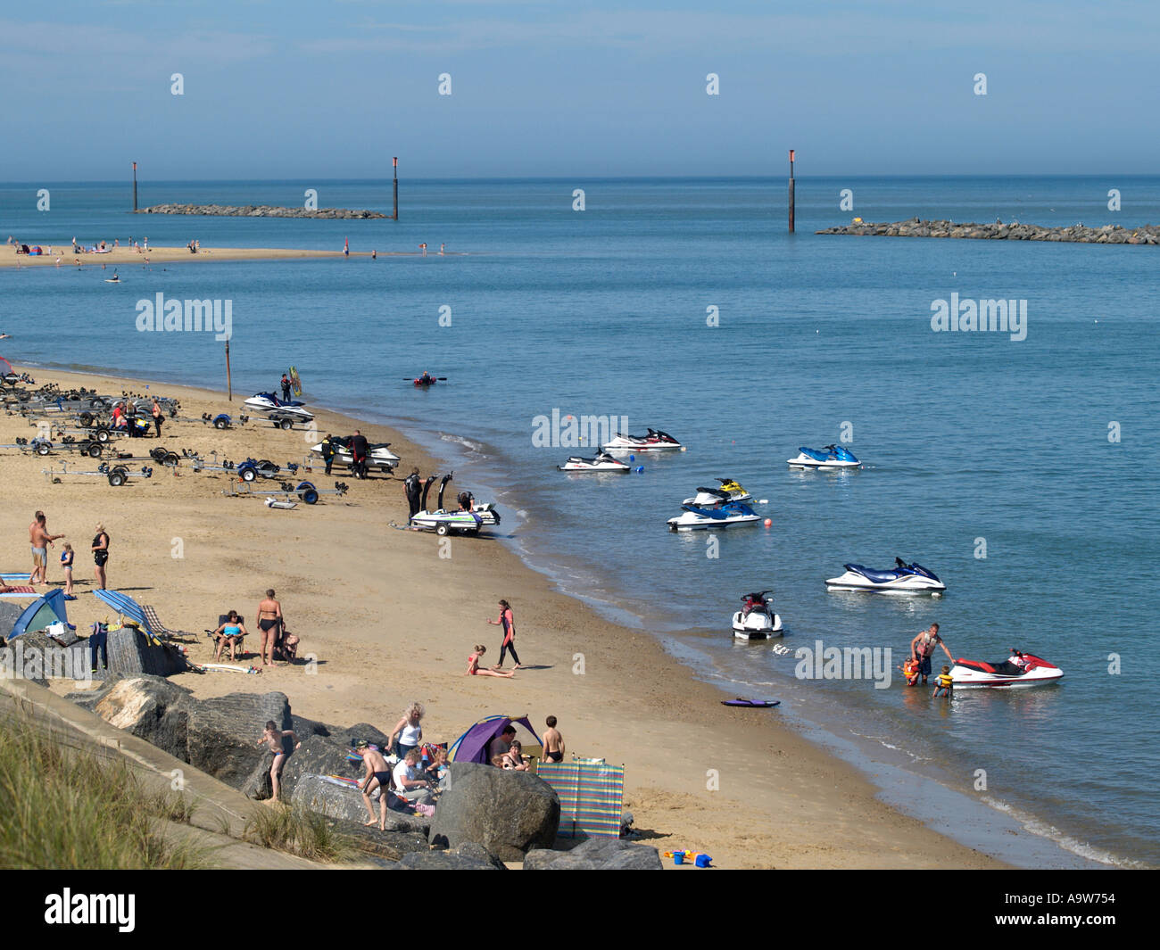 Curved Bays High Resolution Stock Photography and Images - Alamy