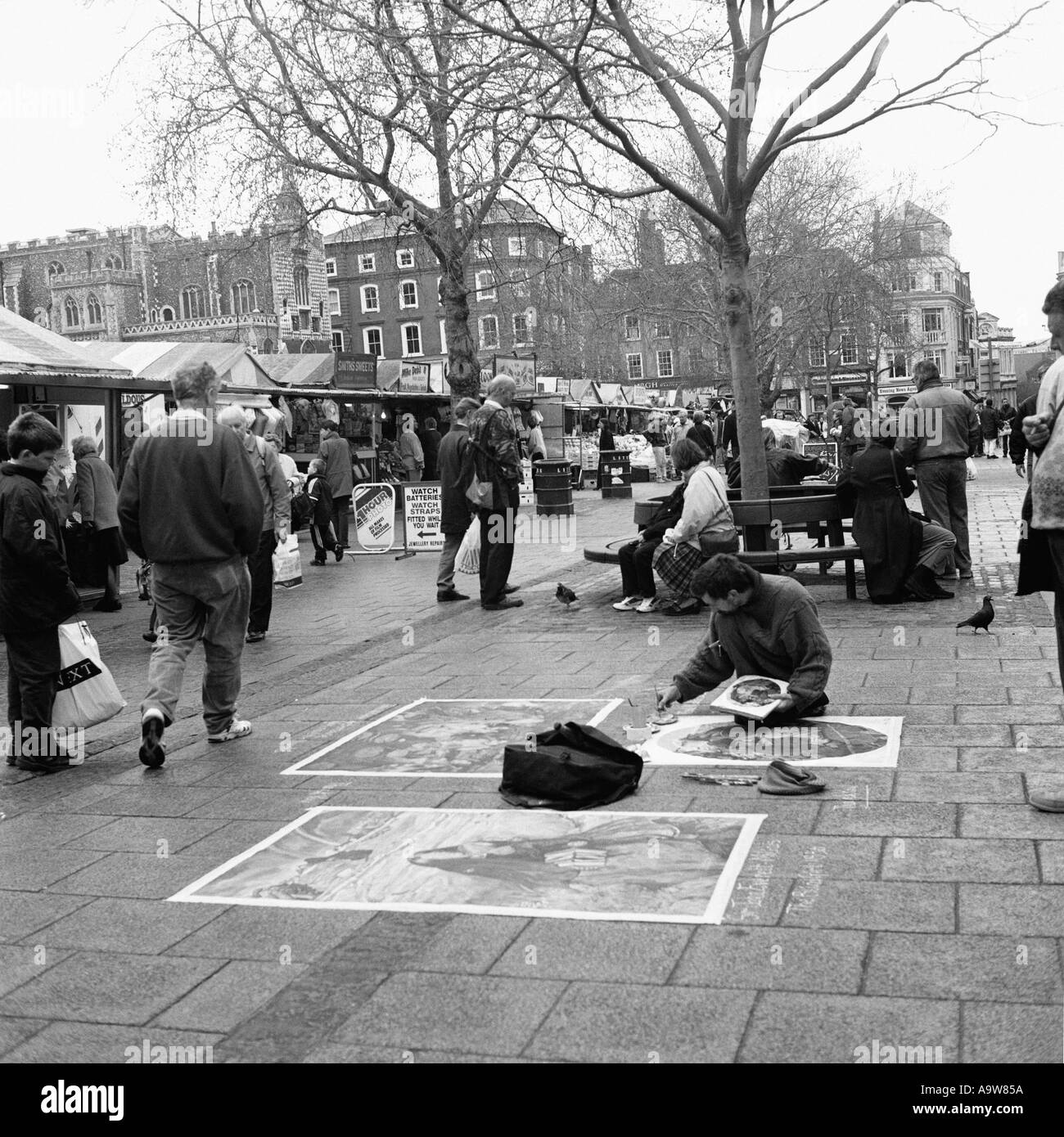 Street Artist Norwich Market Stock Photo - Alamy