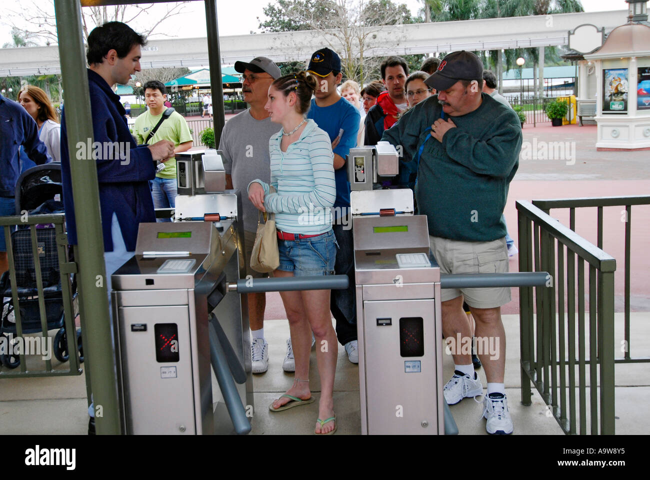 High tech validation hi-res stock photography and images - Alamy