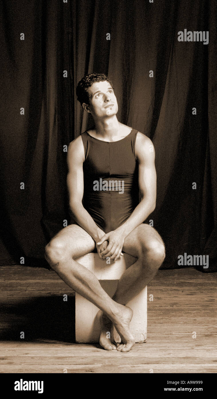 Ballet rehearsal ballet dancer stage performance Stock Photo - Alamy