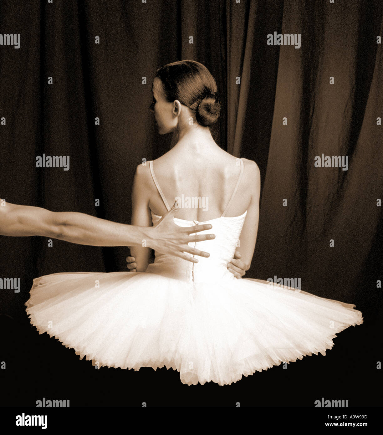 Prima ballerina rehearsal ballet dancer stage performance Stock Photo ...