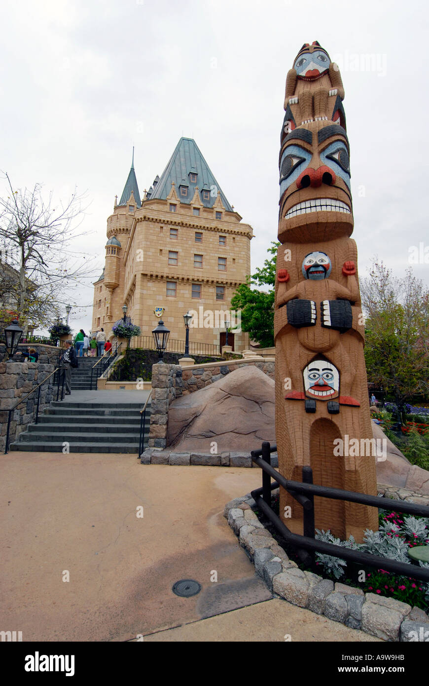 The Epcot Center at Walt Disney World Theme Park Orlando Florida FL ...