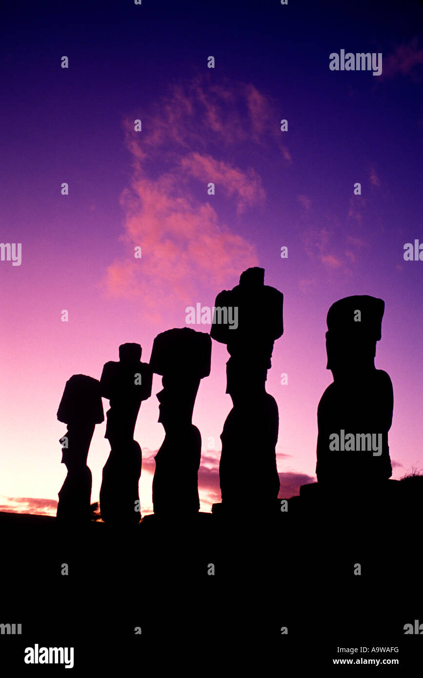 LINE OF STONE MOAI HEAD STATUES AHU ANAKENA EASTER ISLAND RAPA NUI ...