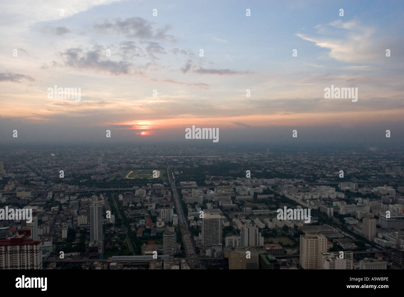 Vertical shot sunset above hi-res stock photography and images - Alamy