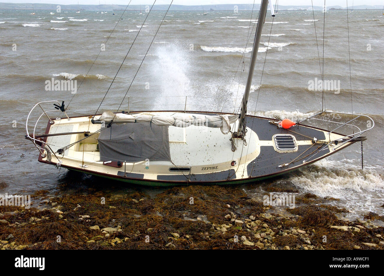 Sailboat washed ashore hi-res stock photography and images - Alamy