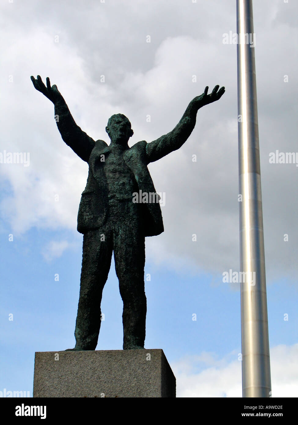 Jim Larkin and Dublin Spire Stock Photo - Alamy