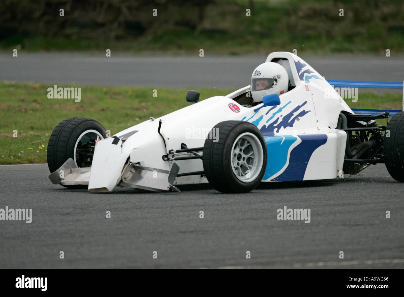 Formula Vee car with broken nose cone at 500 MRCI Race Meeting ...