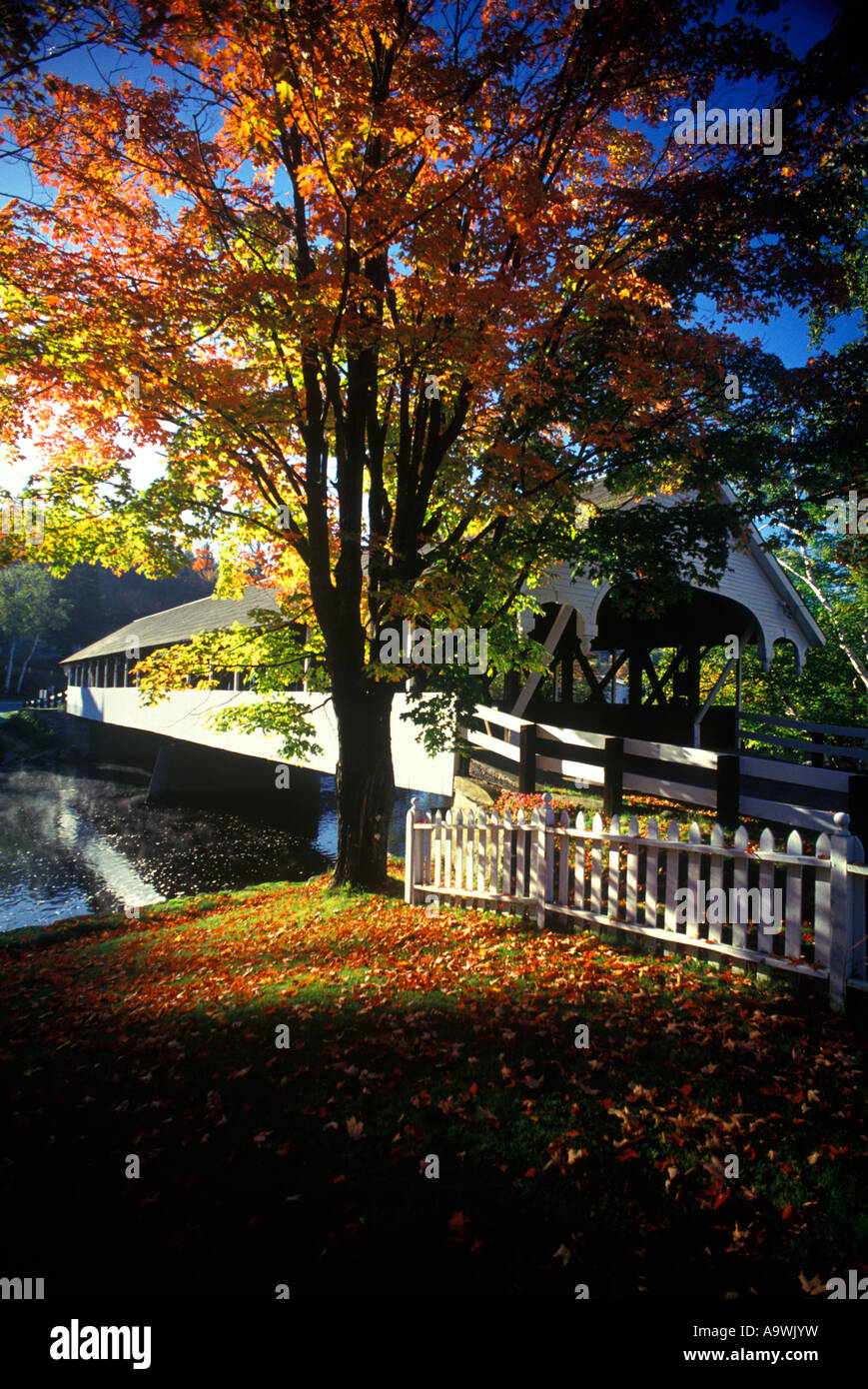 Stark bridge new hampshire hi-res stock photography and images - Alamy