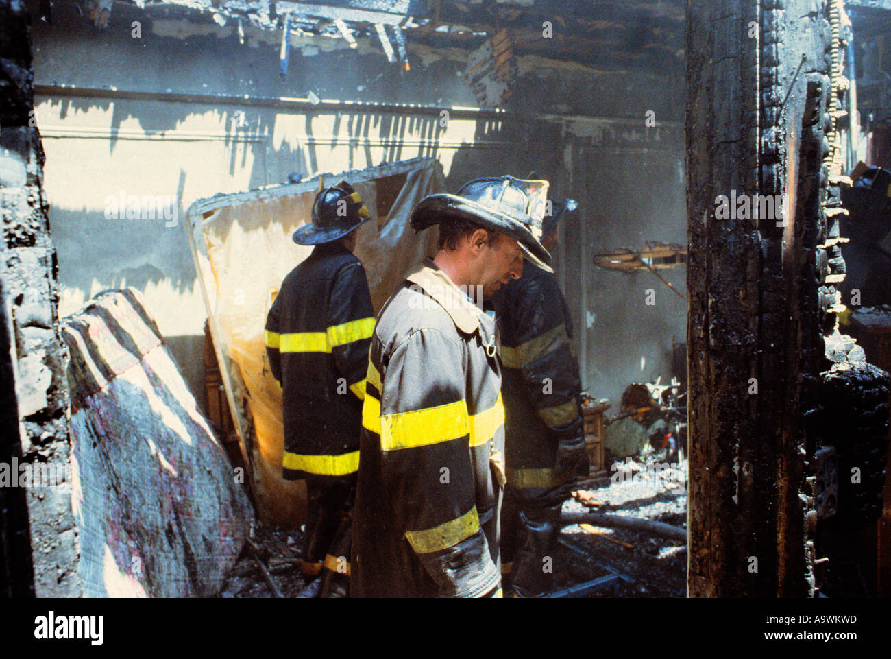 Fire interior hi-res stock photography and images - Alamy