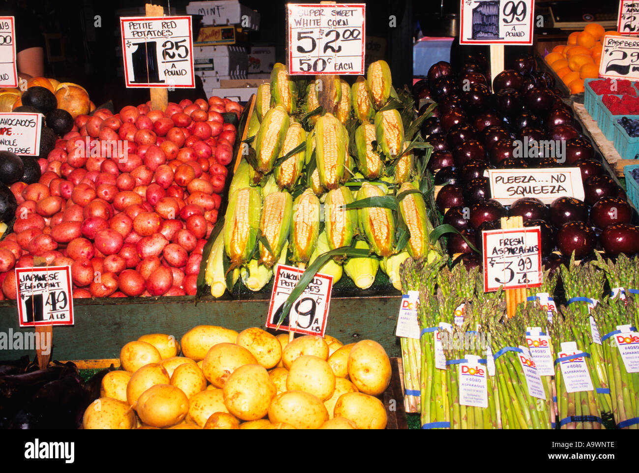 Supermarket Seattle Washington Pacific Northwest vegetable Market Pike ...