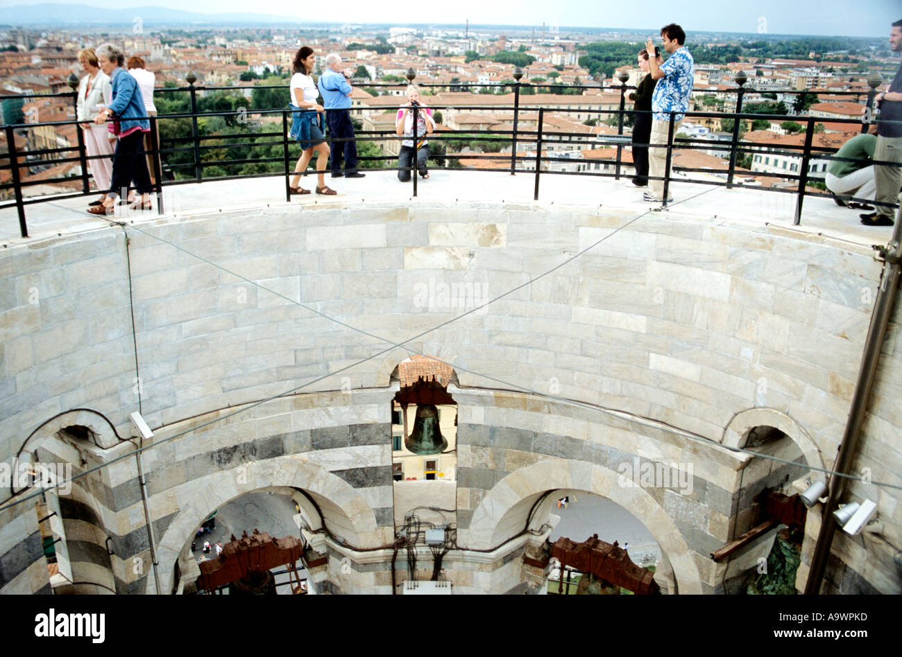 Italy, Tuscany, Tuscana, people on top viewing leaning tower of Pisa ...