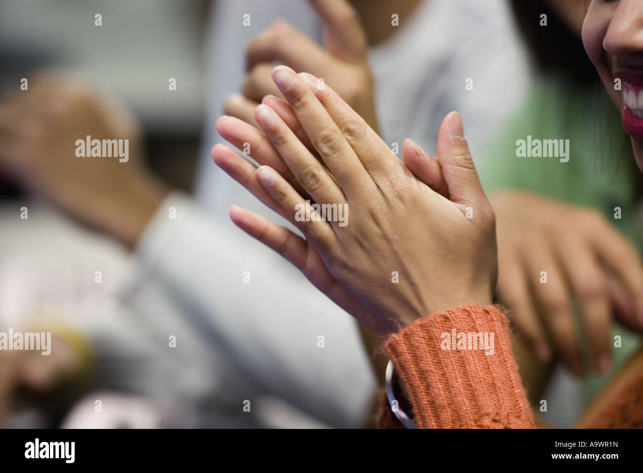 Happy students clapping hands High Resolution Stock Photography and ...