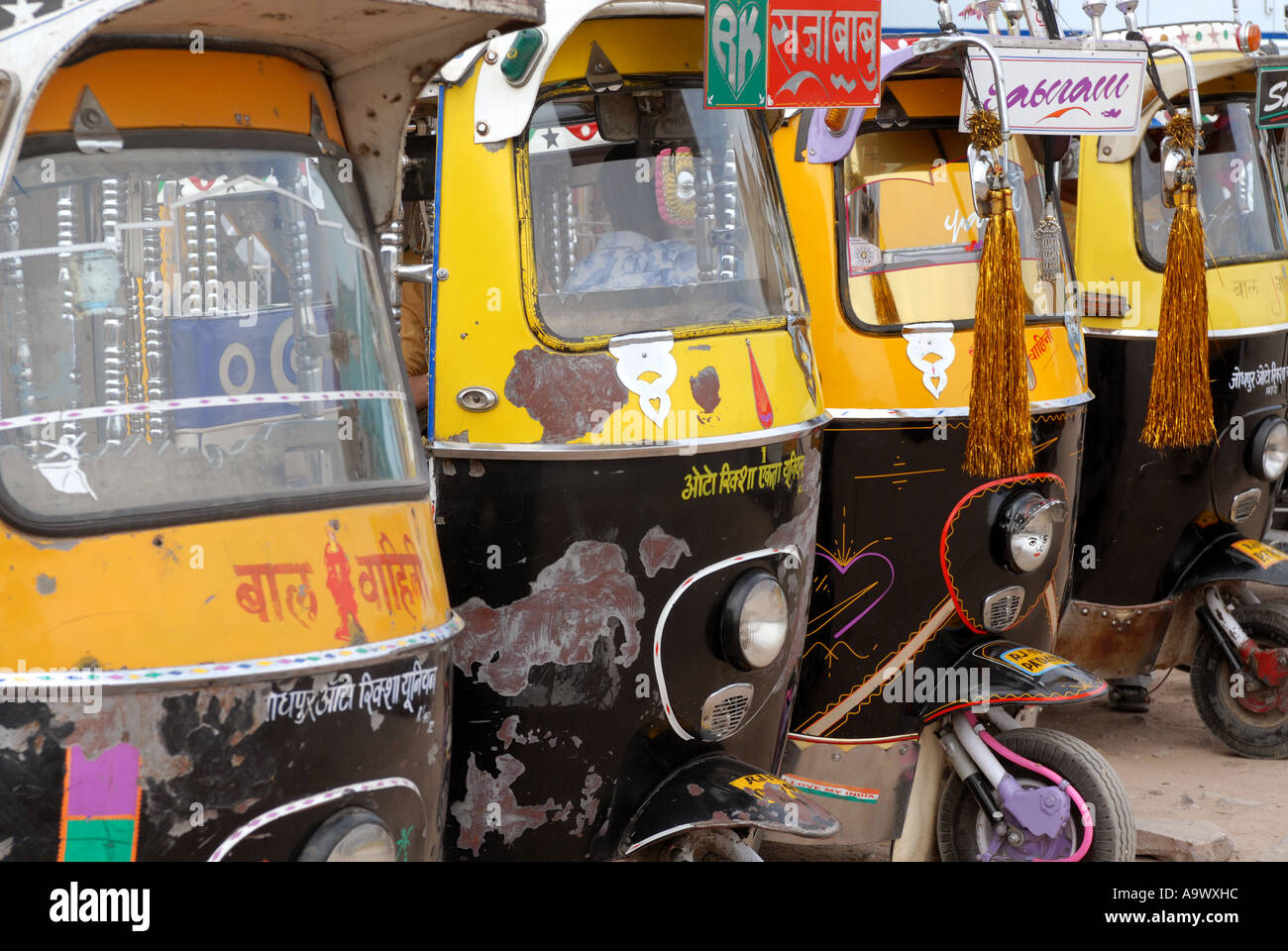 Rickshaws in Jodhpur the blue city Rajasthan India Stock Photo - Alamy