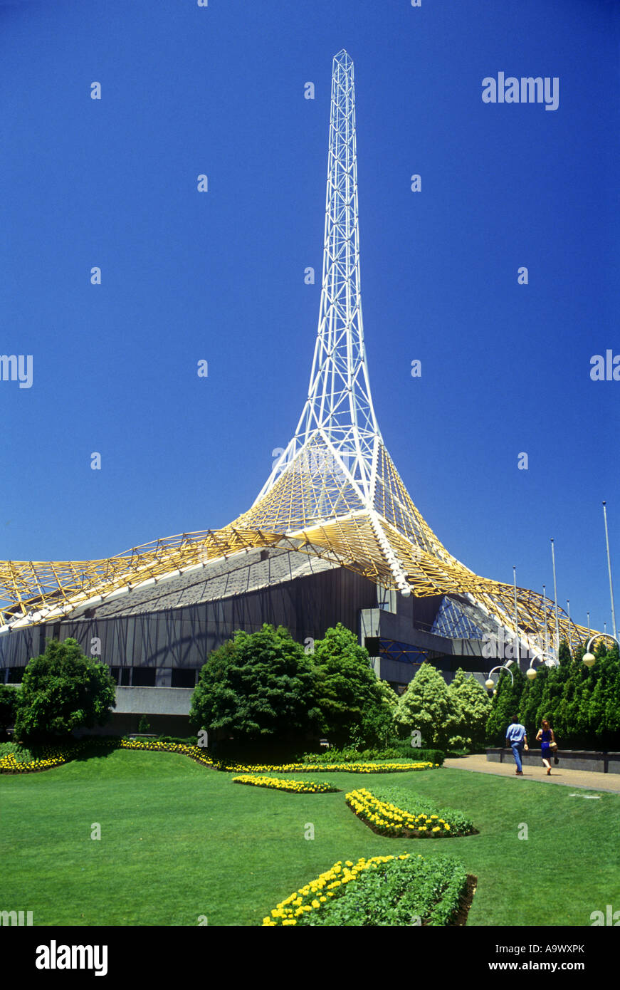 GARDENS ARTS CENTER MELBOURNE CONCERT HALL SOUTHBANK MELBOURNE VICTORIA ...