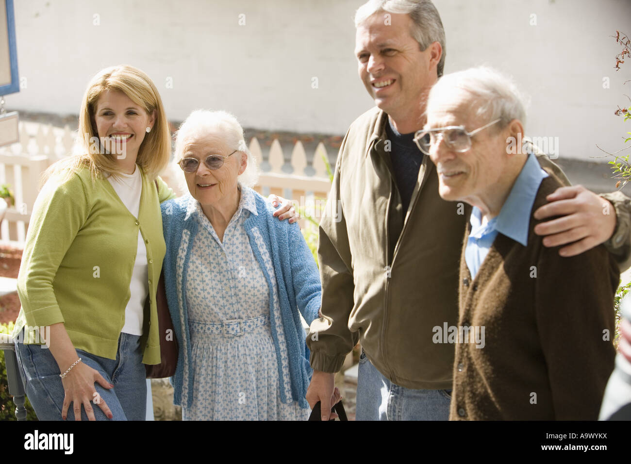 Portrait of a family with senior parents and adult children Stock Photo ...