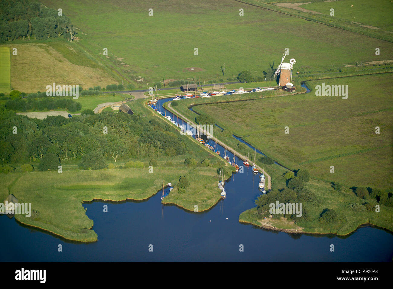 Norfolk broads aerial hi-res stock photography and images - Alamy