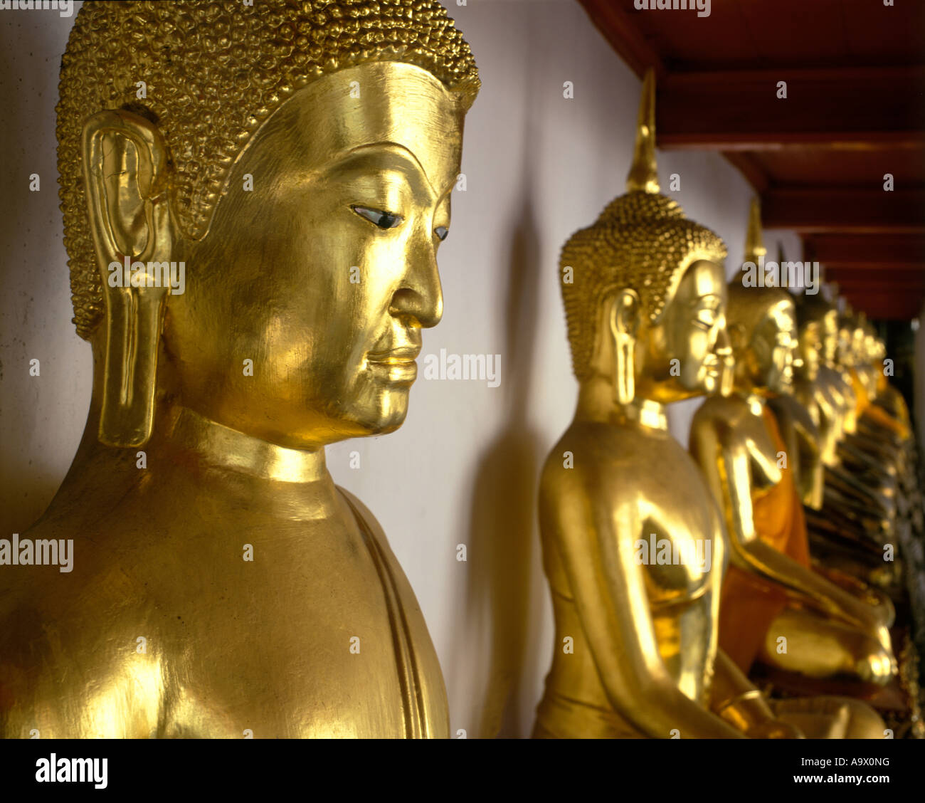 Buddha statues in the temple hi-res stock photography and images - Alamy