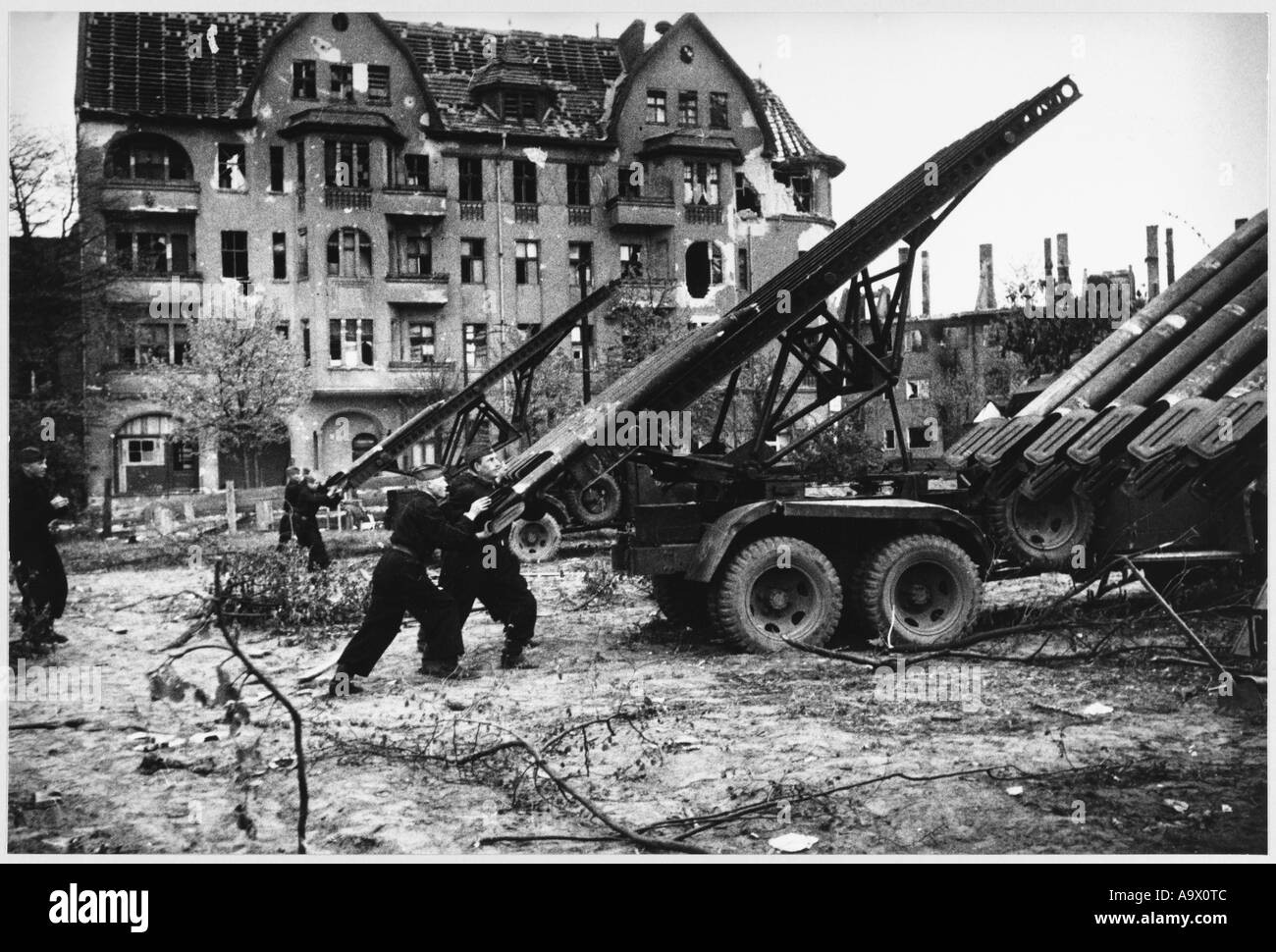 Soviet katyusha rocket launcher hi-res stock photography and images - Alamy