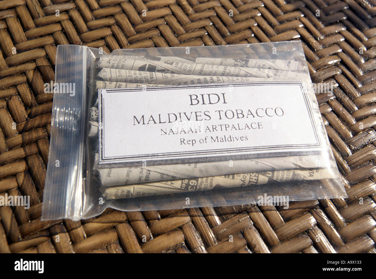 Bidi packet hi-res stock photography and images - Alamy
