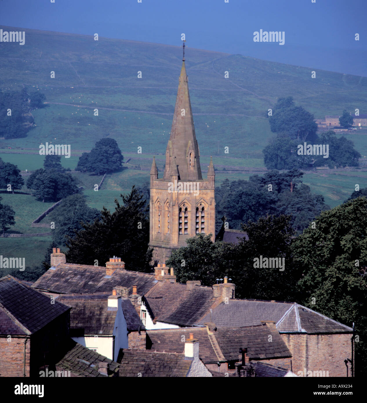 Pointed church roofs hi-res stock photography and images - Alamy