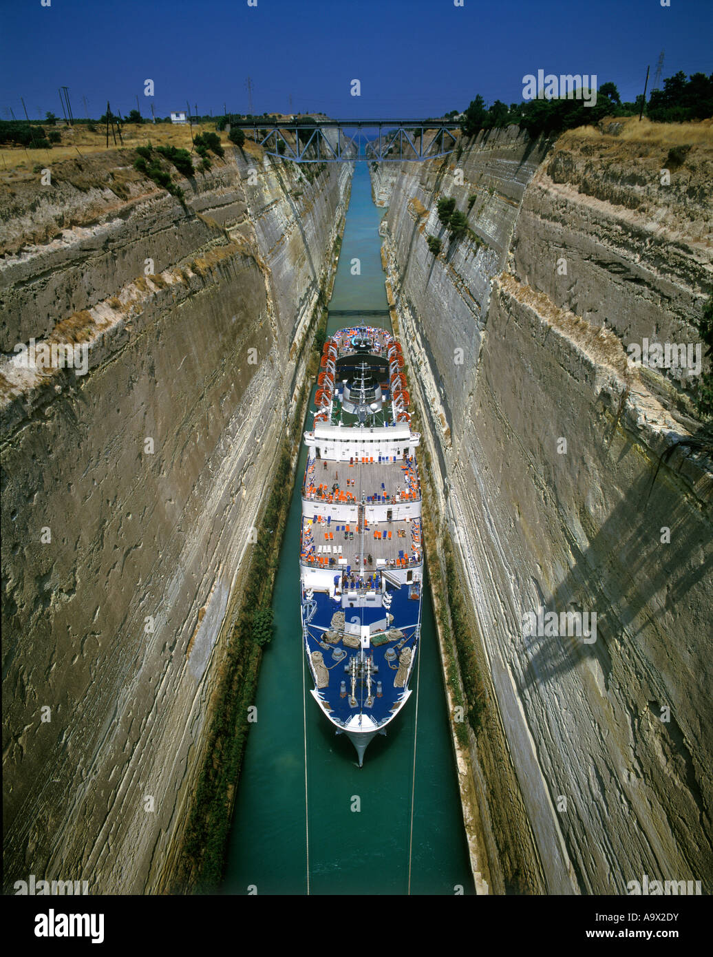 CRUISE SHIP CORINTH CANAL ISTHMUS OF CORINTH PELOPONNESE GREECE Stock ...