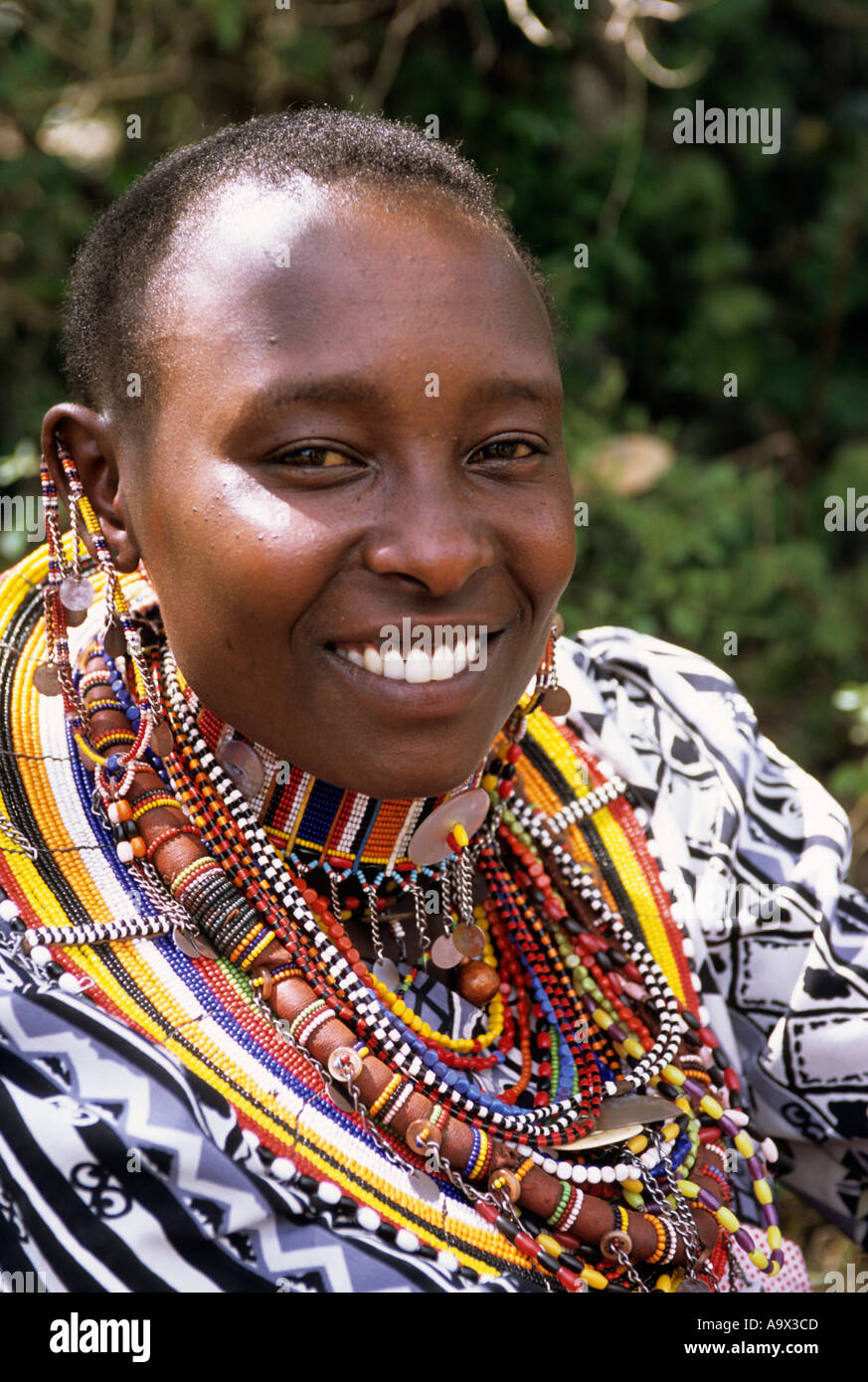 Maasai women ear hi-res stock photography and images - Alamy
