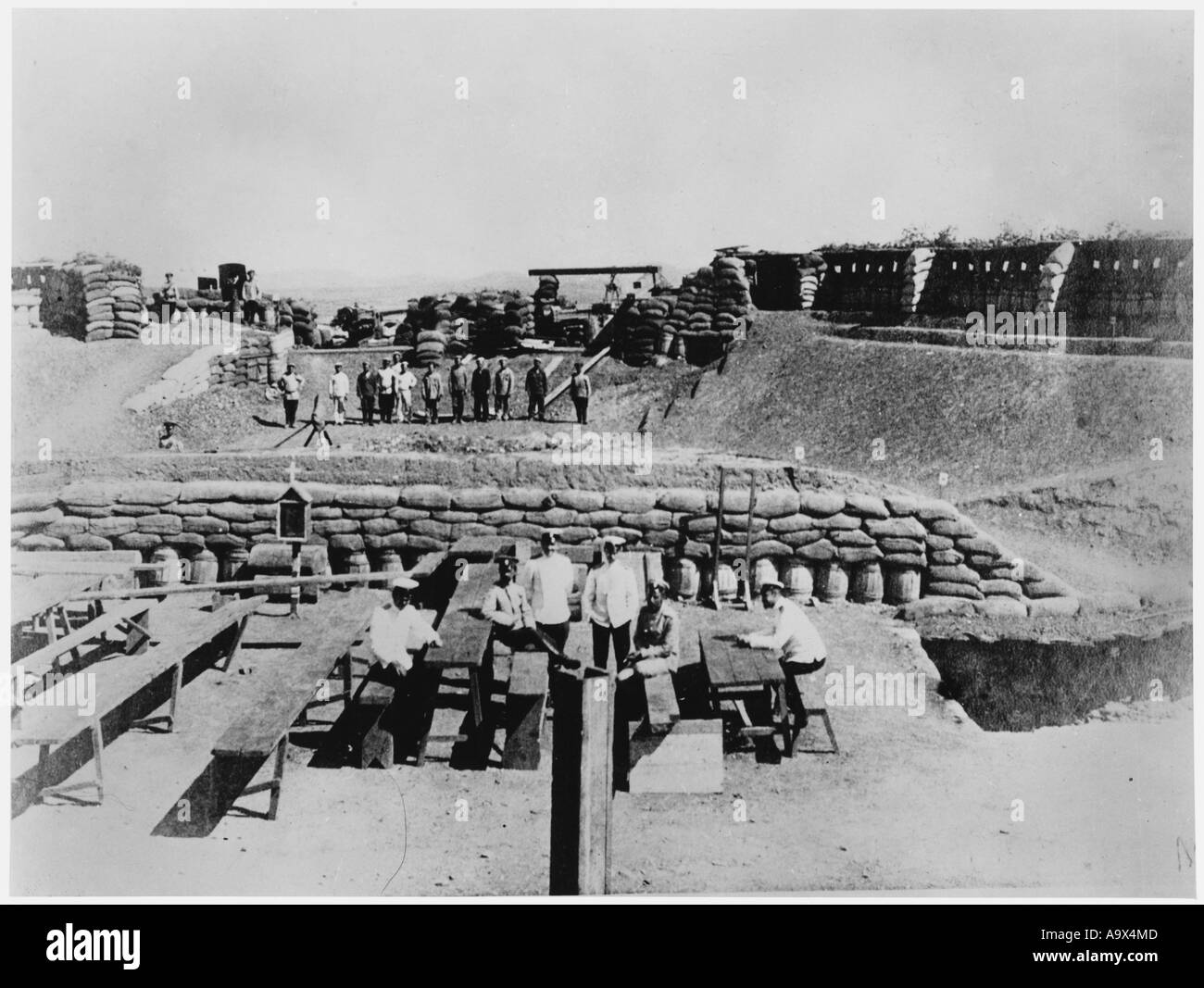 Art war Black and White Stock Photos & Images - Alamy