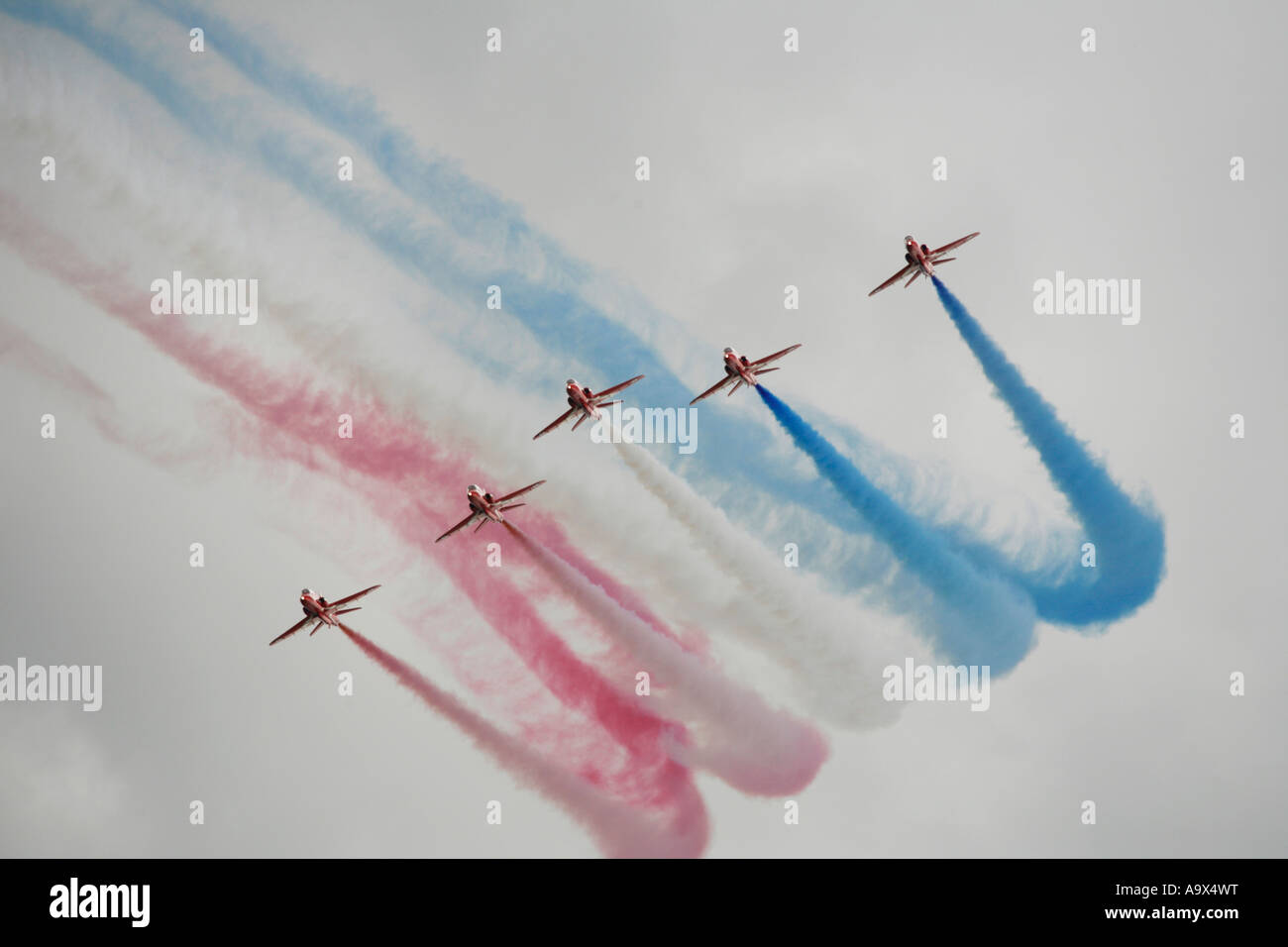 RAF Red Arrows BAE Hawk Trainer Aerobatic Display flying in close ...