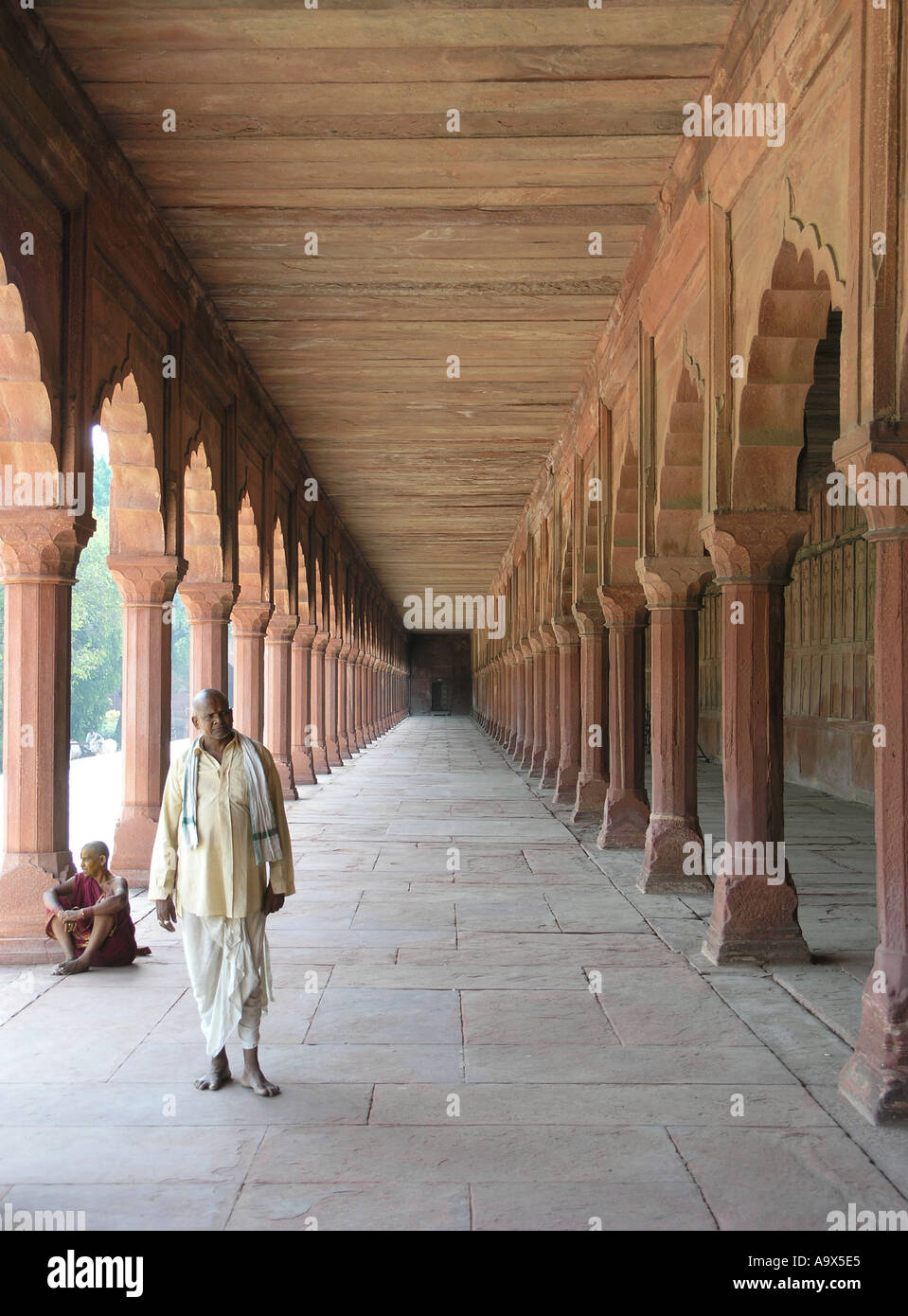 Side passage to Taj Mahal Temple Stock Photo - Alamy