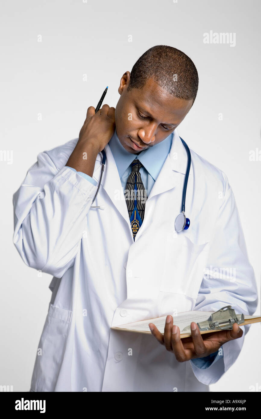 Medical tests clip board hi-res stock photography and images - Alamy