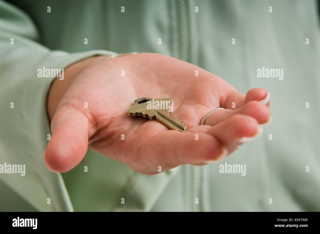 Alison key hi-res stock photography and images - Alamy