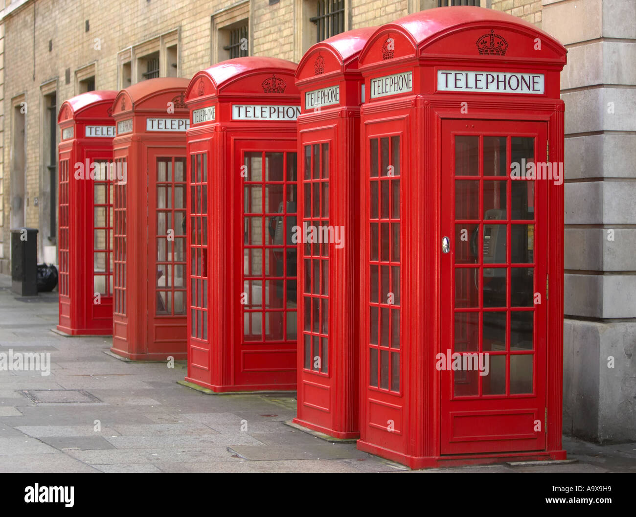 K2 telephone box hi-res stock photography and images - Alamy