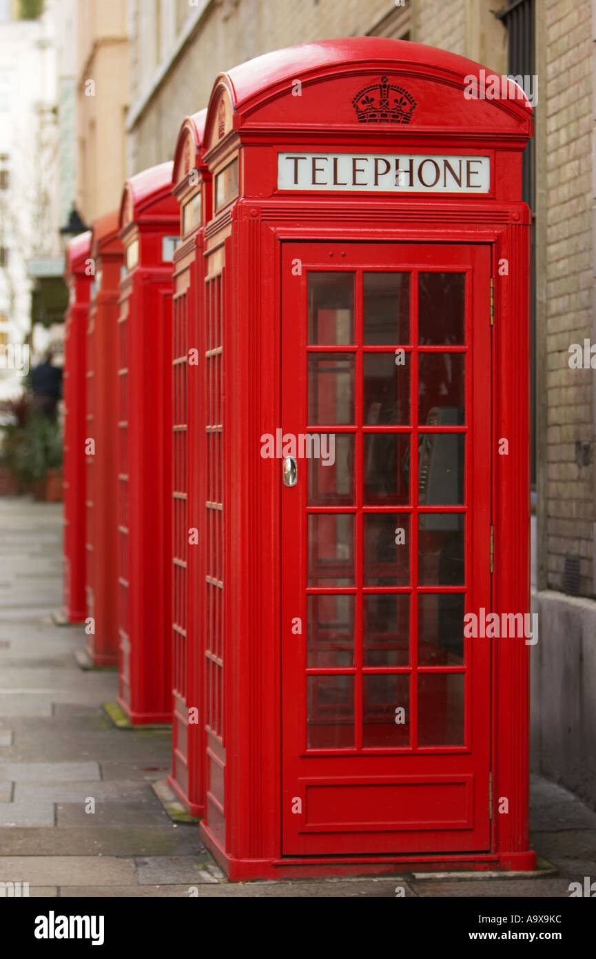 K2 Telephone boxes london uk Stock Photo - Alamy