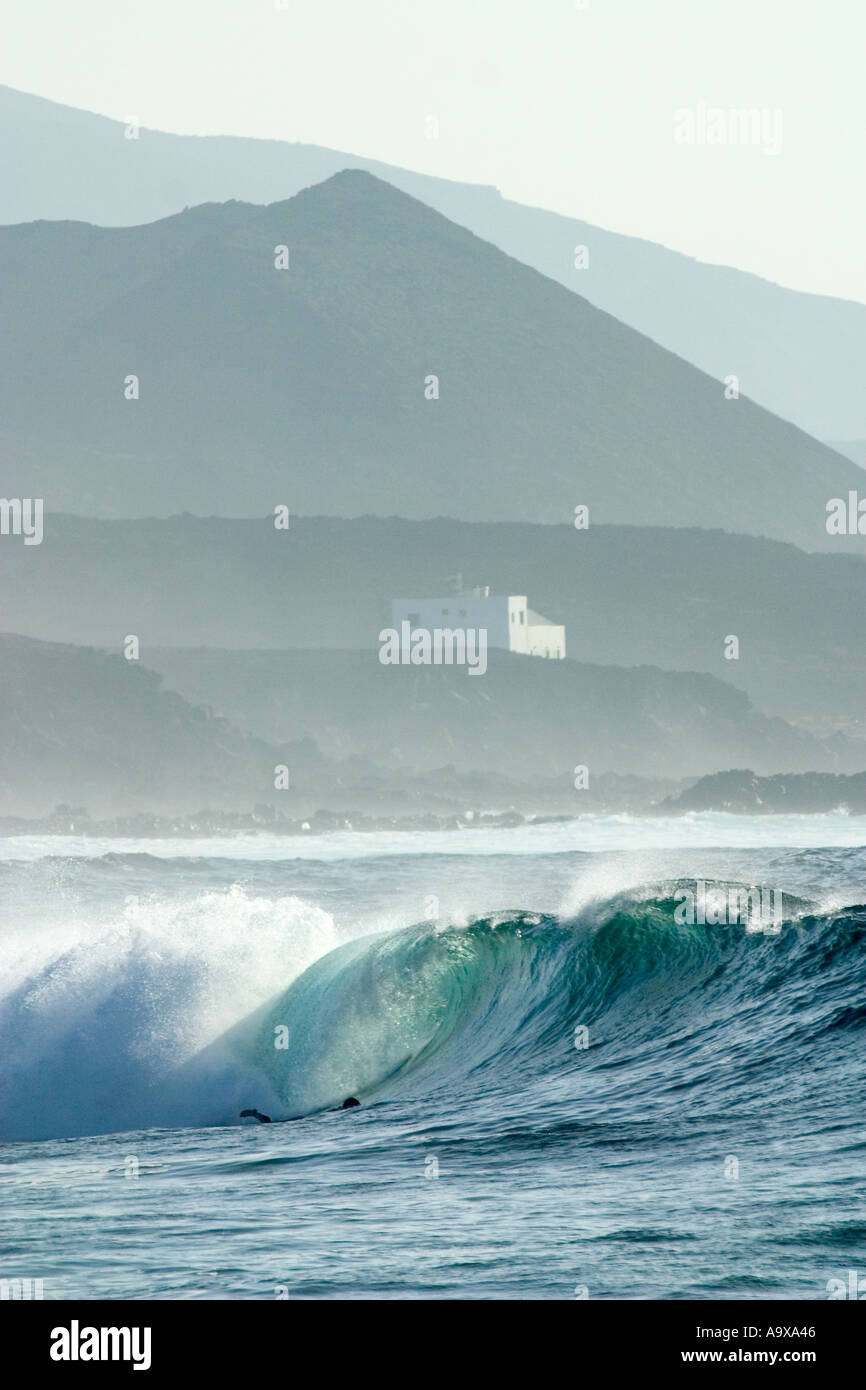 Volcanic Island Wave Stock Photo - Alamy