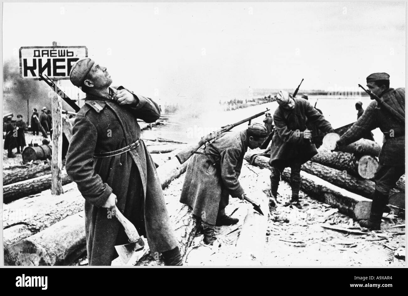 Soviet sappers hi-res stock photography and images - Alamy