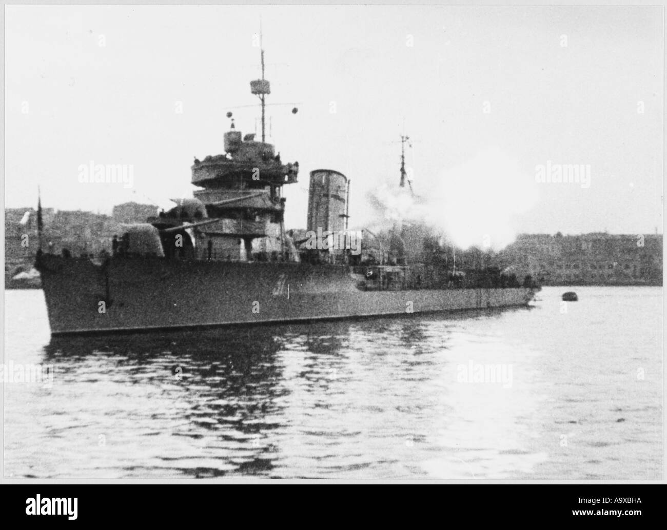 Destroyer Black and White Stock Photos & Images - Alamy