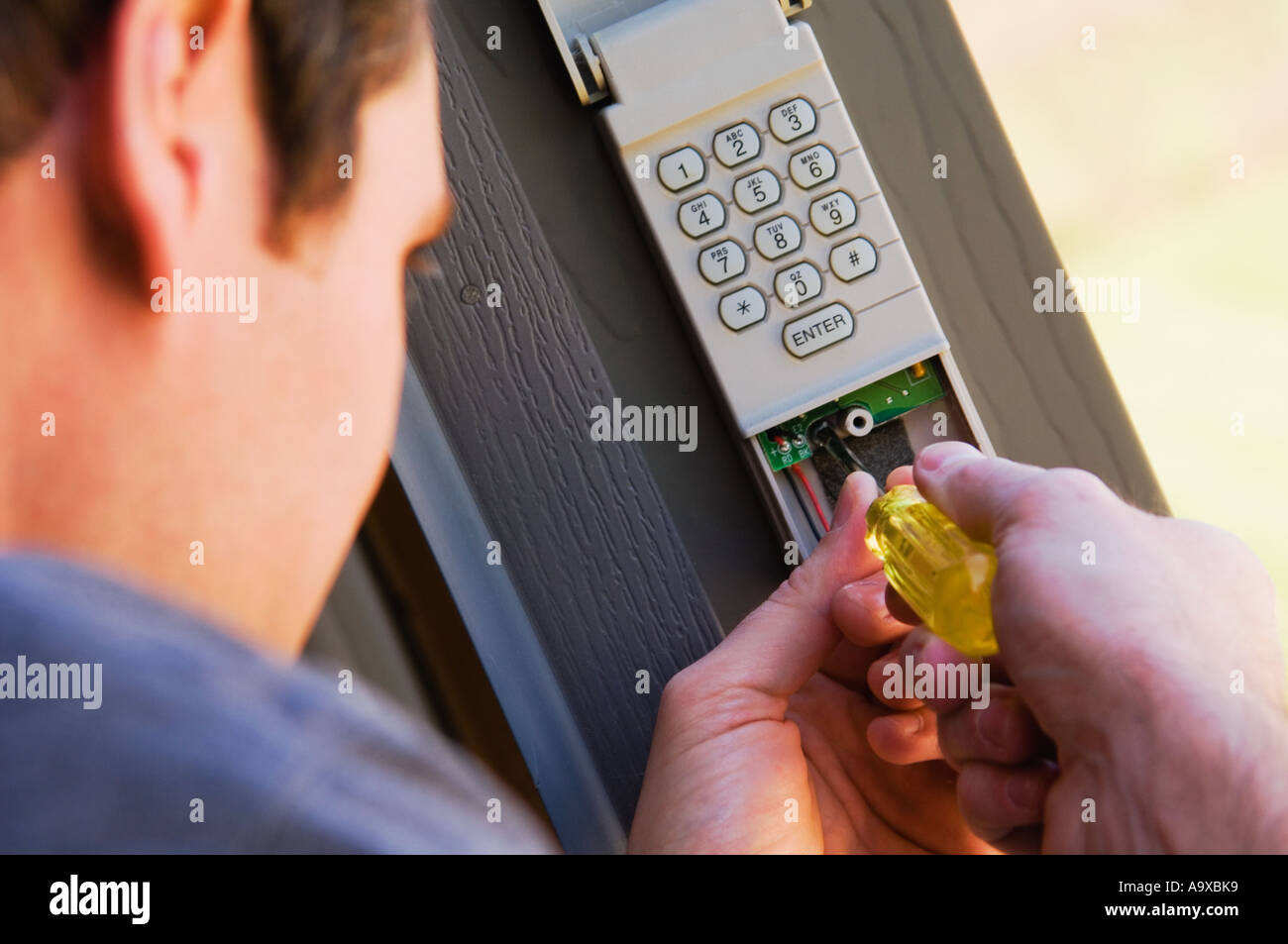 Keypad installation hi-res stock photography and images - Alamy