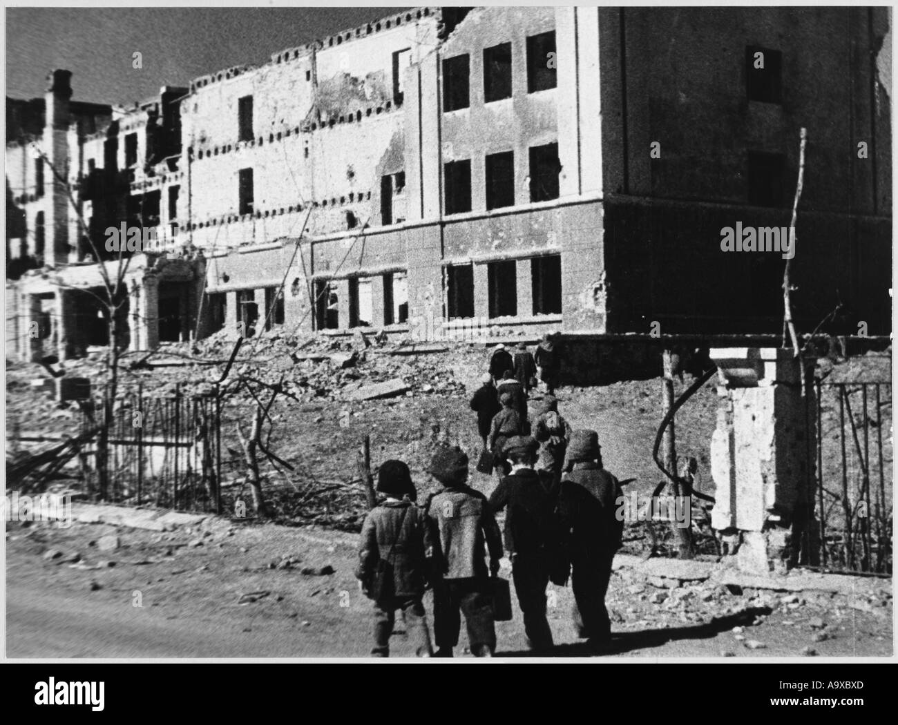 Soviet school children hi-res stock photography and images - Alamy