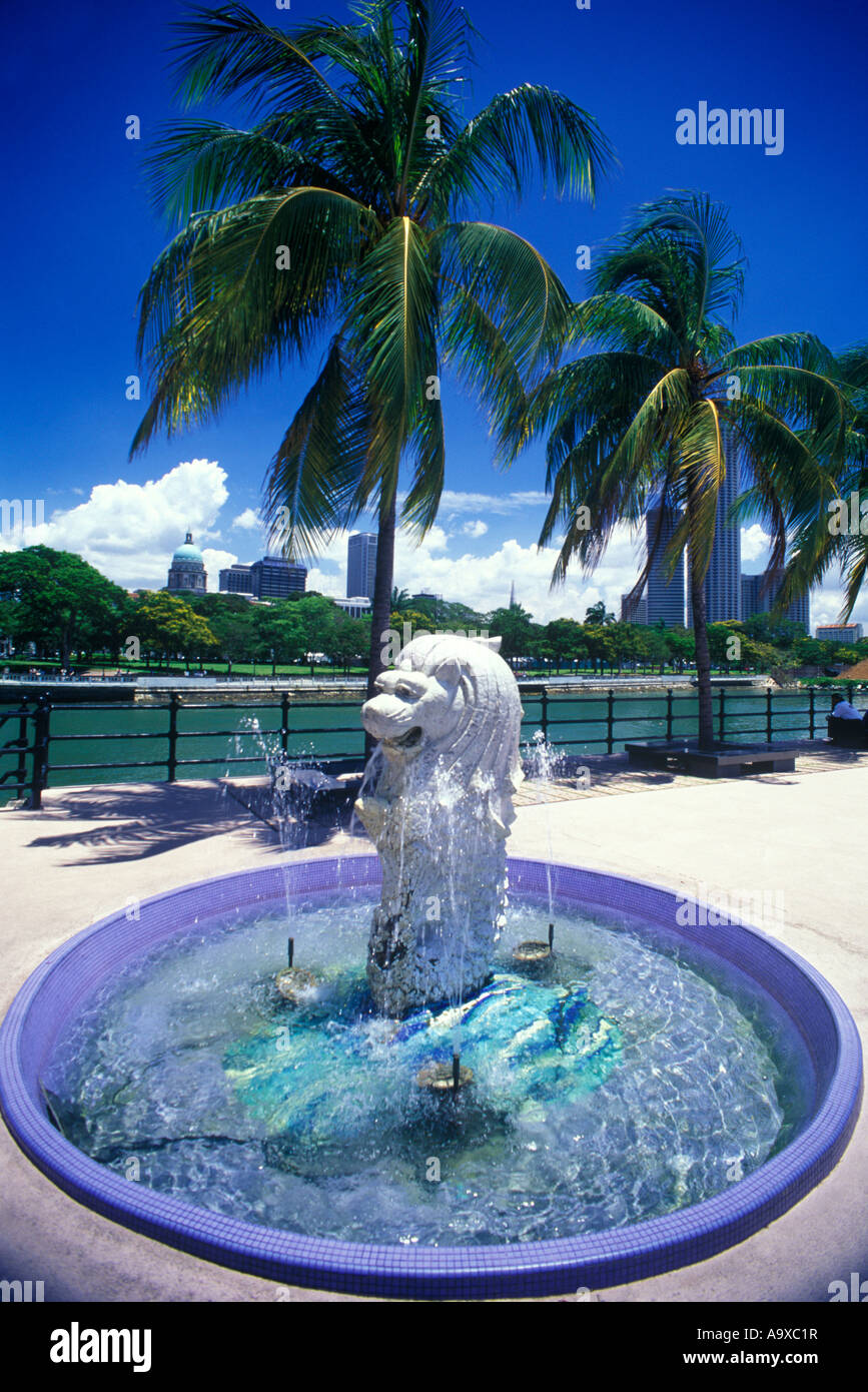 FOUNTAIN MERLION PARK SINGAPORE Stock Photo - Alamy