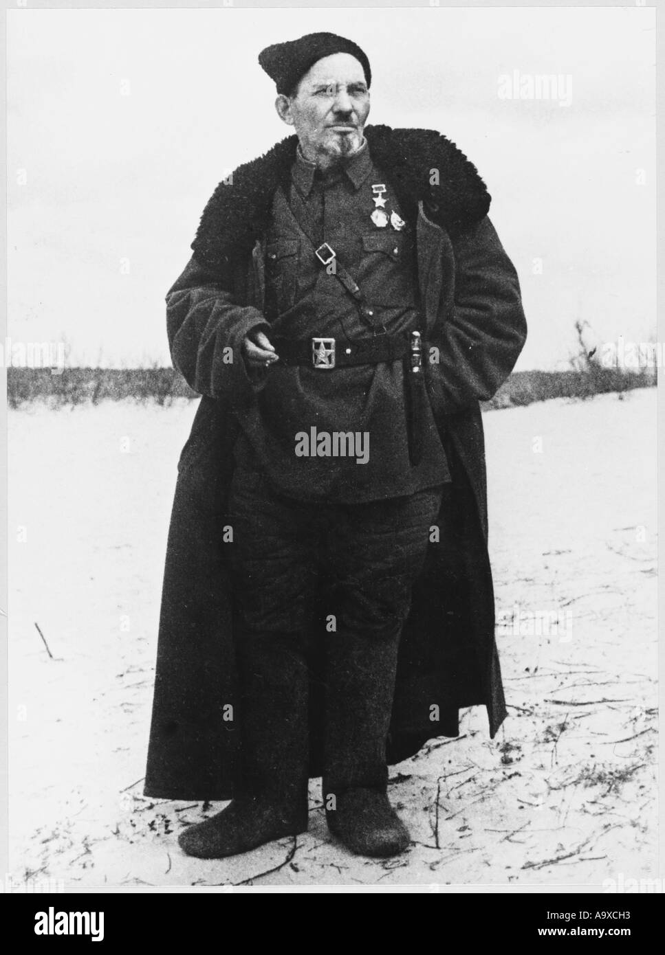 Partisan hi-res stock photography and images - Alamy