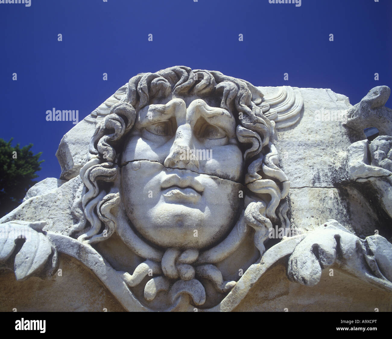 HEAD OF MEDUSA DIDYMA RUINS TURKEY Stock Photo - Alamy