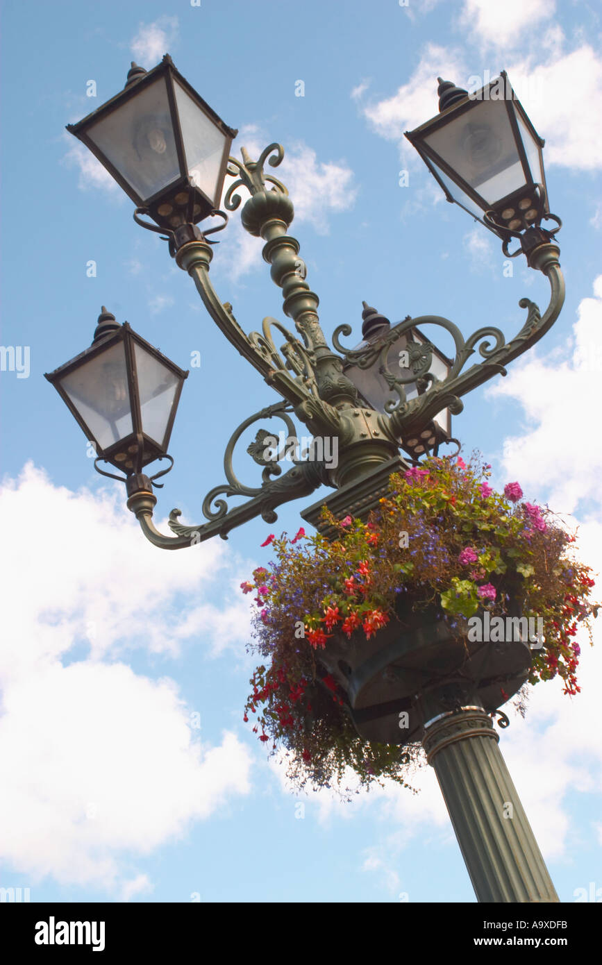 The lamp post drinking trough errect to celebrate the Diamond Jubilee ...