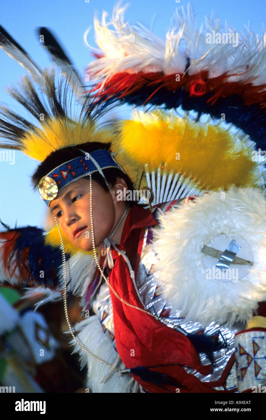 Aboriginal canadian boy hi-res stock photography and images - Alamy