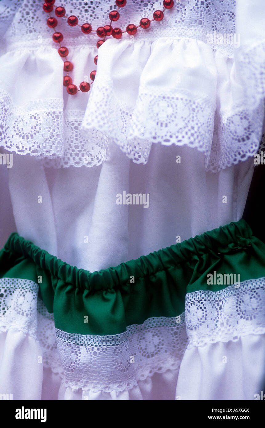 Mexican ceremonial dress hi-res stock photography and images - Alamy
