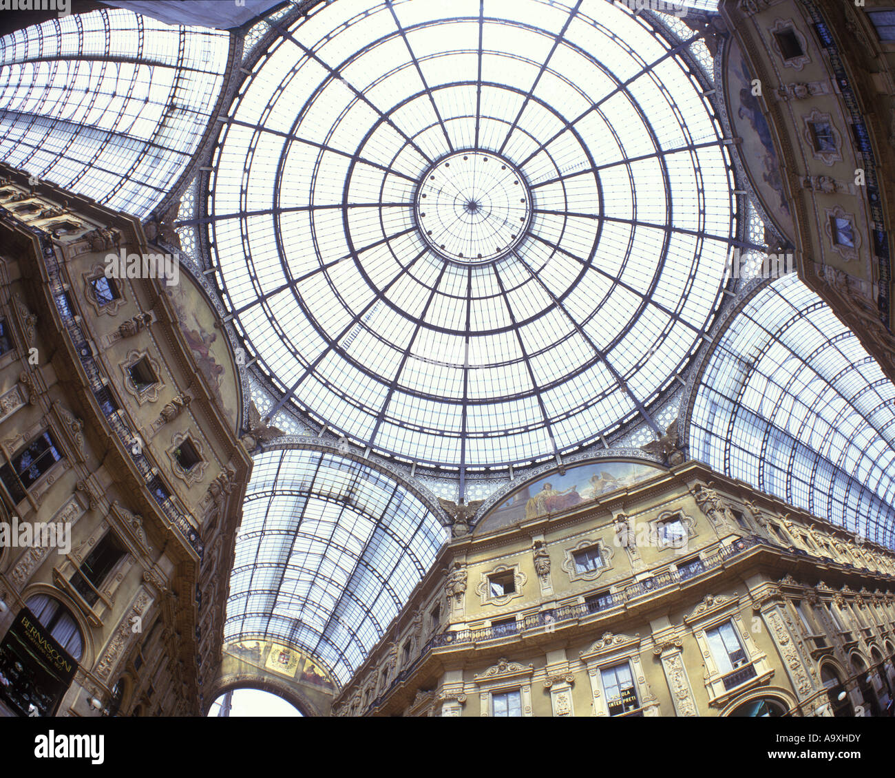 Ii rotunda hi-res stock photography and images - Alamy